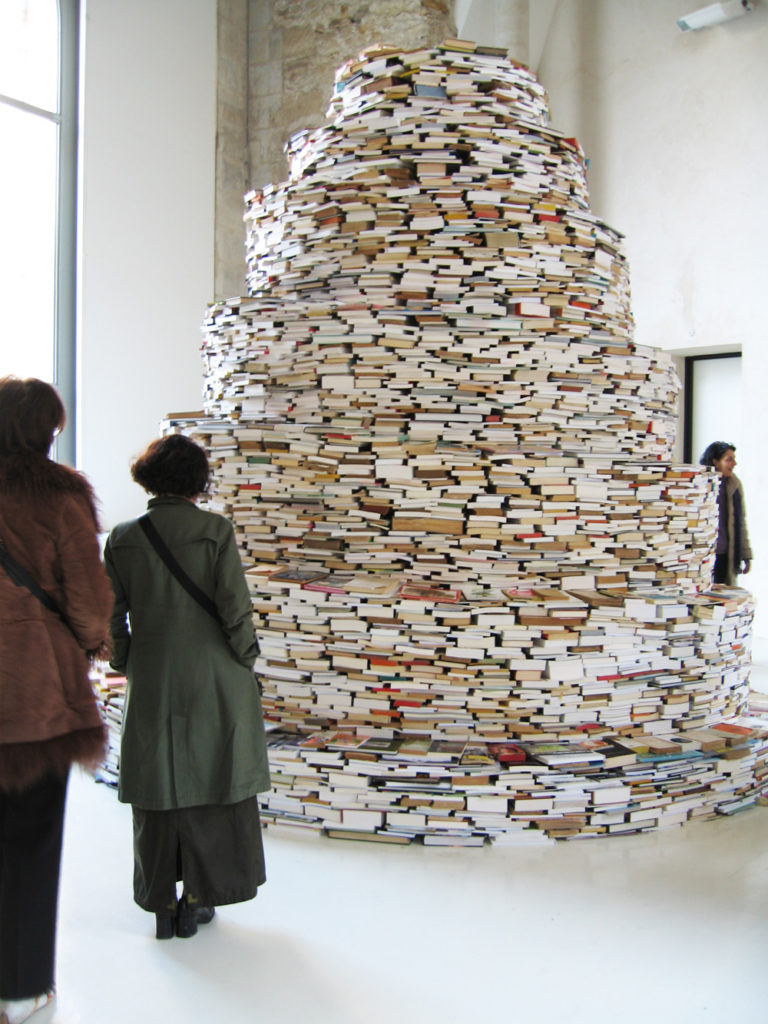 TOUR BABEL DE LIVRES – EXP architectes